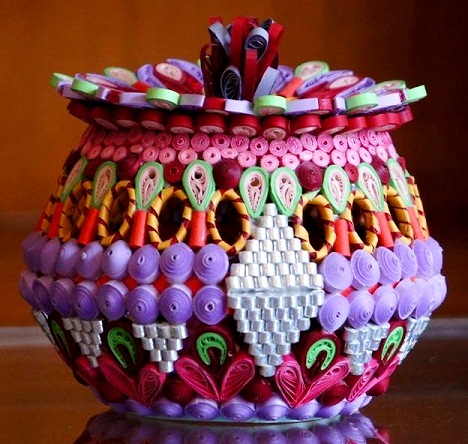 Paper Quilling Box and Vase Designs By Maninder Marwaha